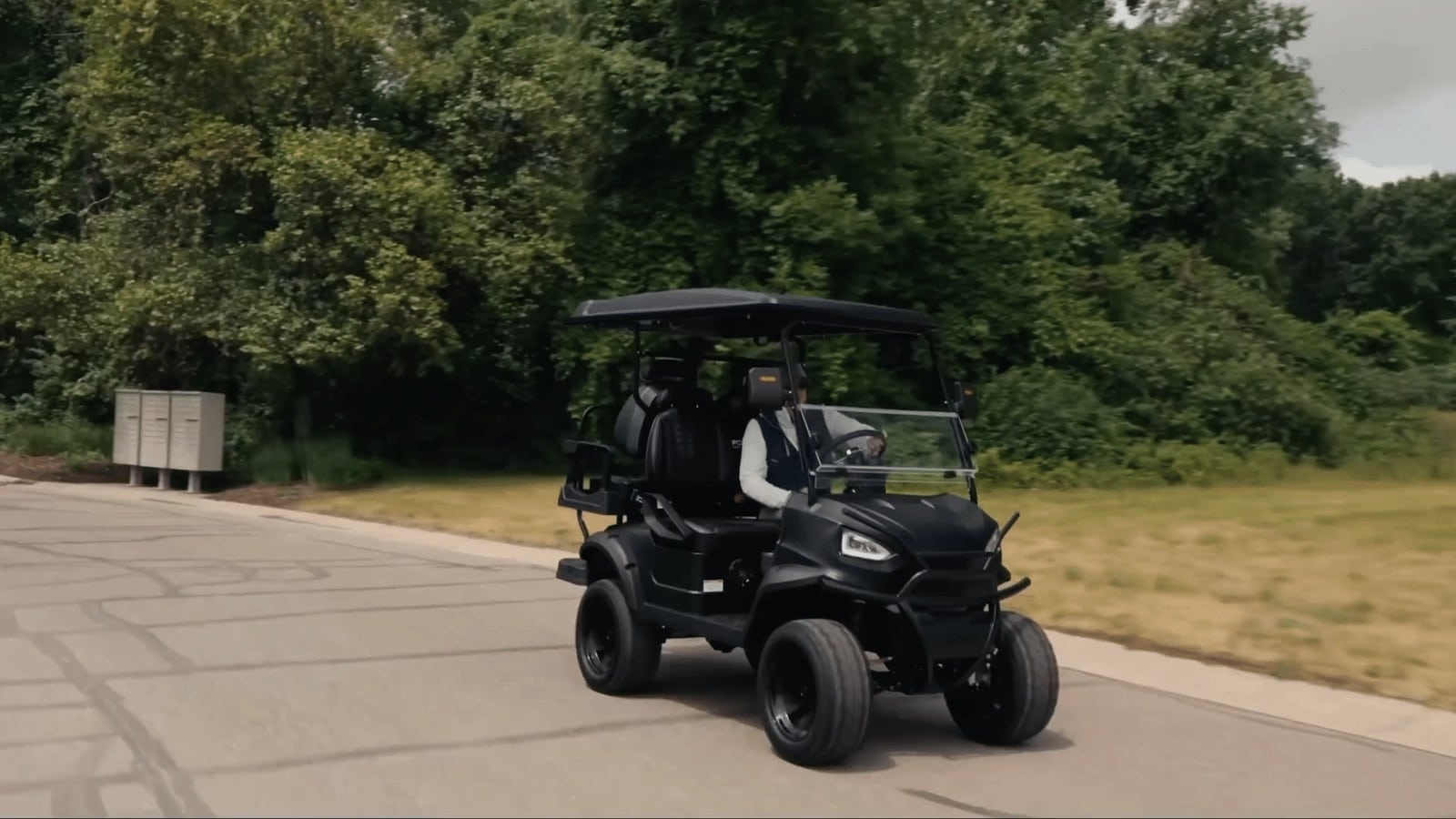 Electric Golf Cart Dealer | Golf Carts for Sale | PDG Powersports